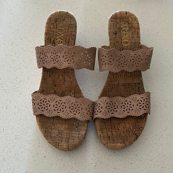 XOXO | Shoes | Xoxo Wedge Sandals Size 95 | Poshmark